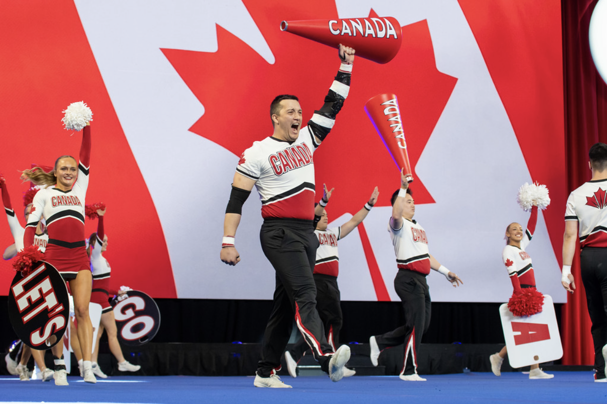 L'équipe canadienne brille aux Championnats du monde de cheerleading ...